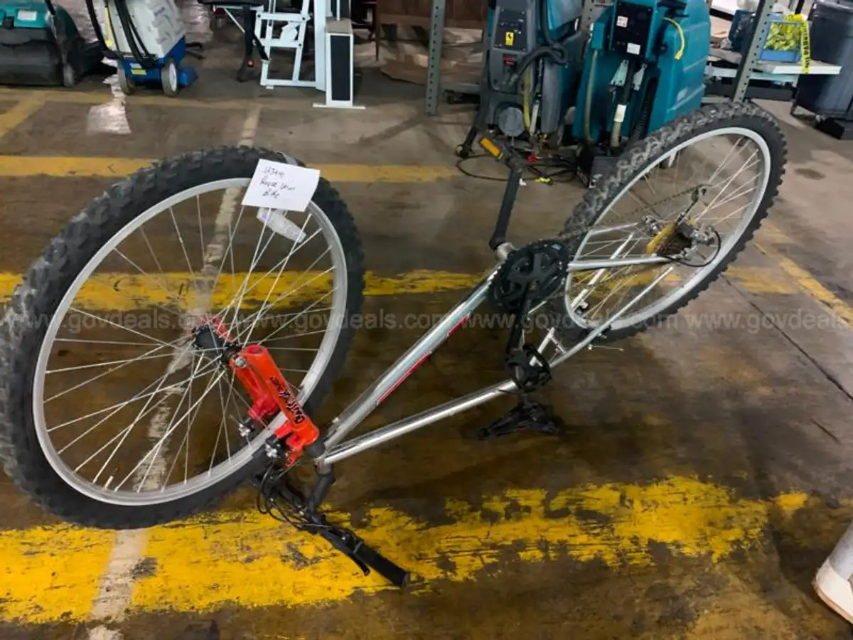 Royce Union bike | AllSurplus