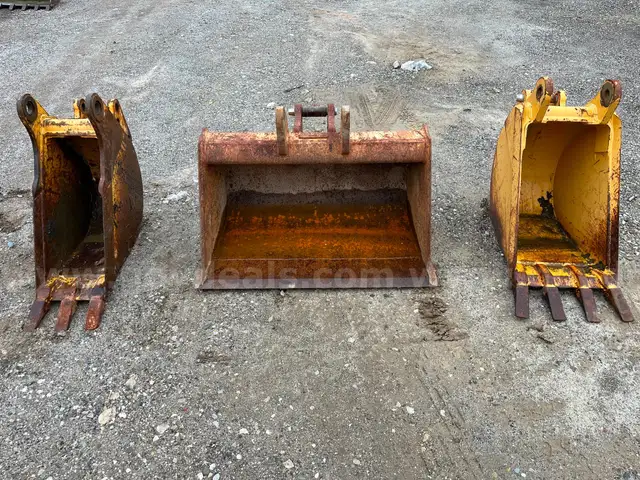 Lot of 3 Case Backhoe Buckets - multiple sizes | GovDeals