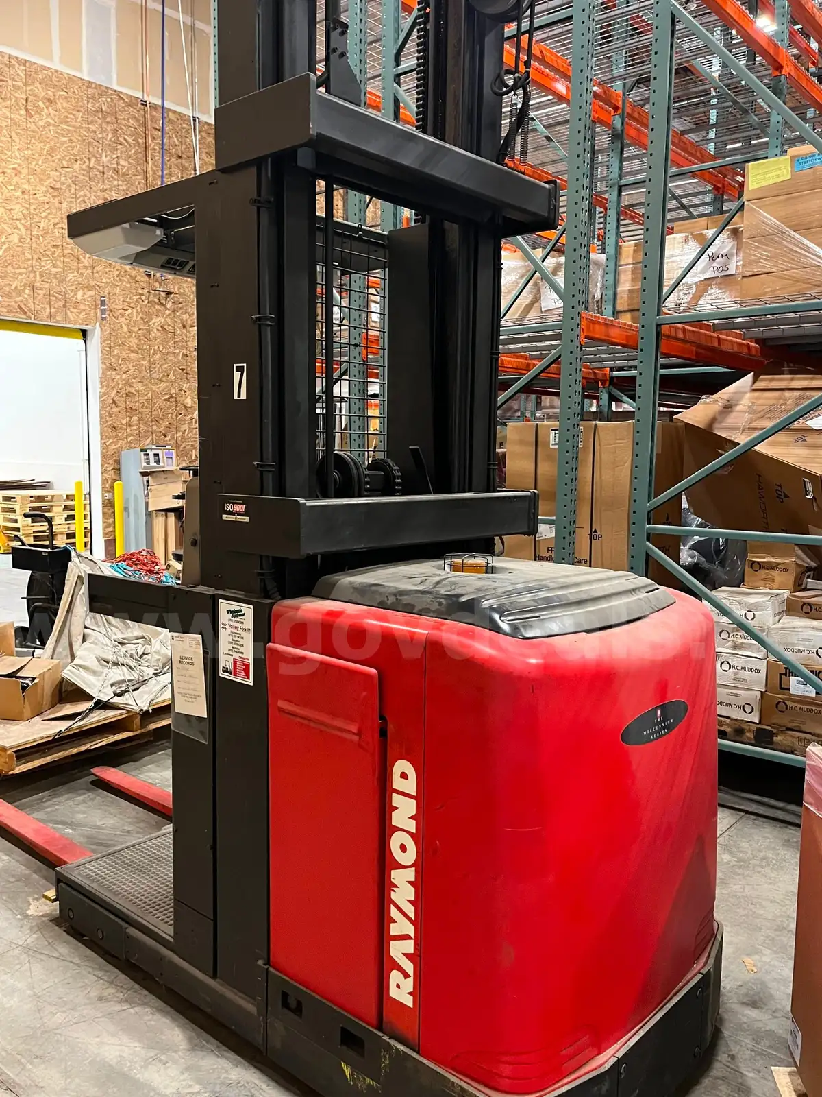 Raymond EASI-OPC30TT Order Picker | AllSurplus