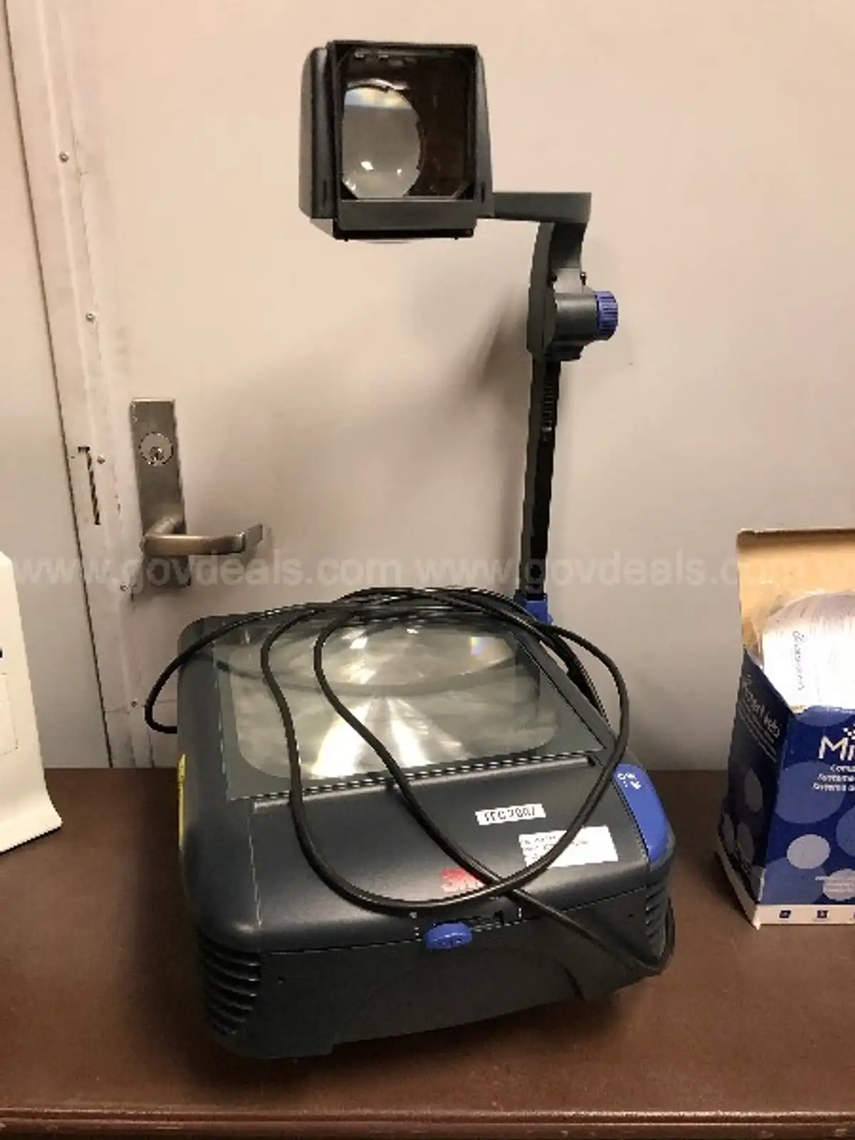 3M Overhead Projector | AllSurplus