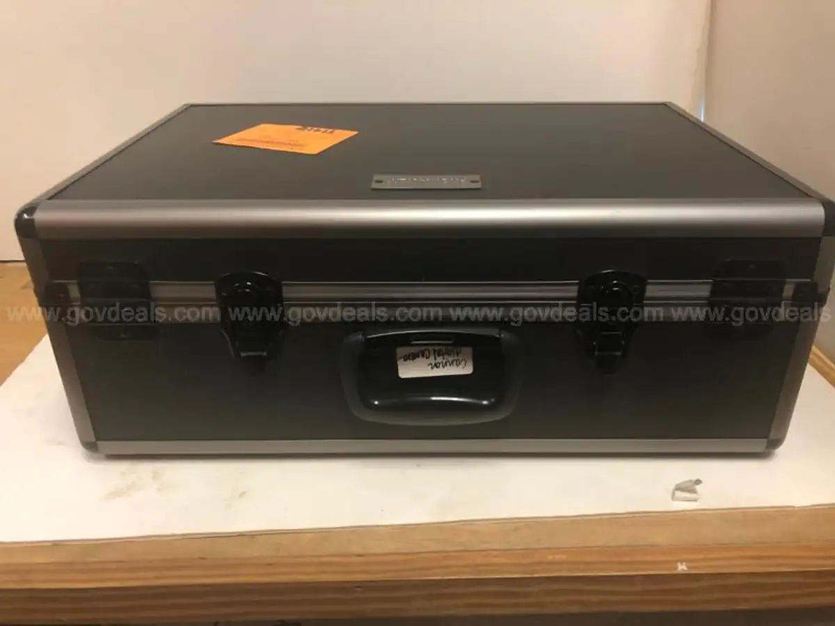 Canon DM-GL1 MiniDV Digital Camcorder | AllSurplus