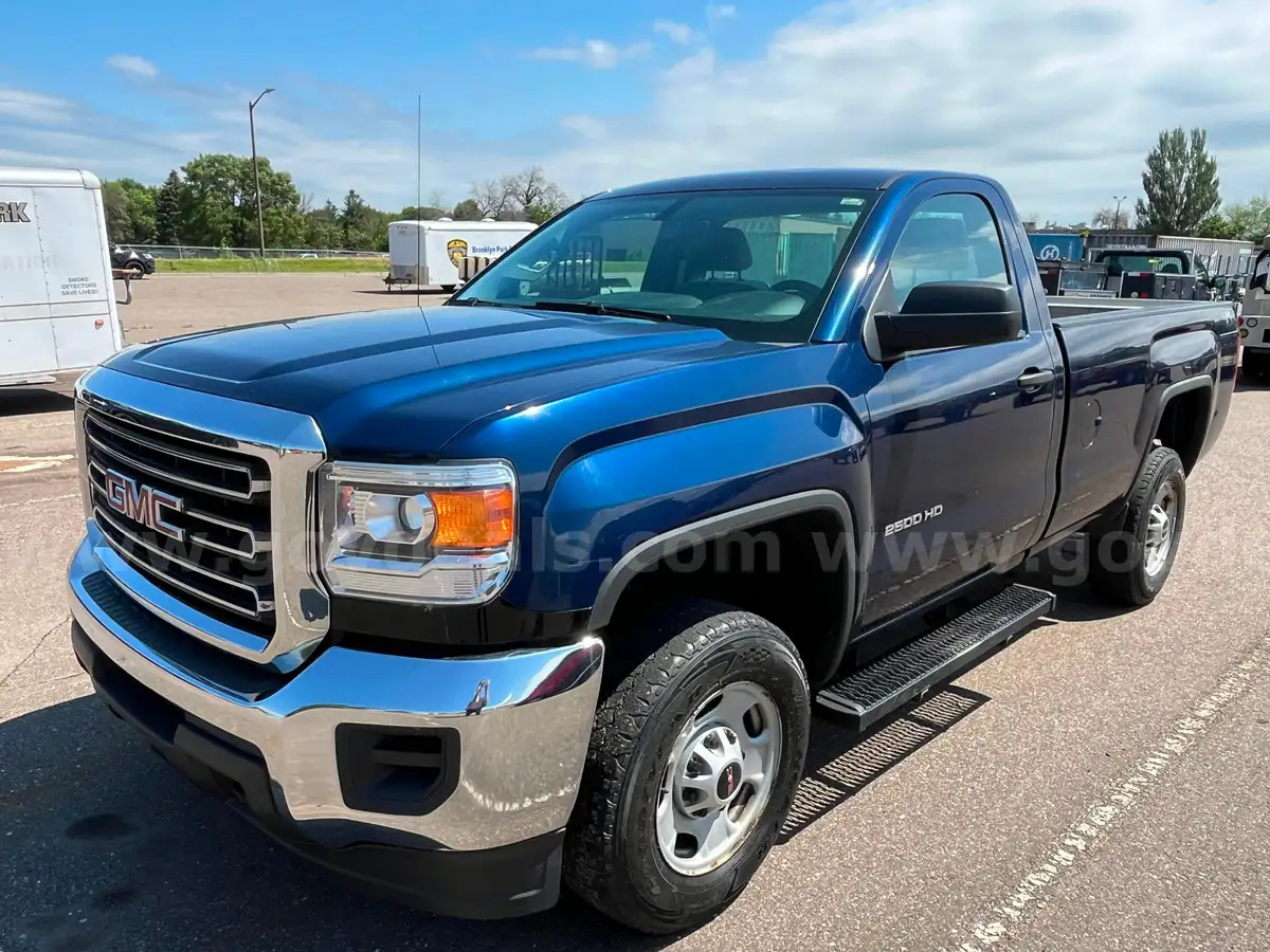 2015 GMC Sierra 2500HD 4WD w/ Tommy Lift Gate | AllSurplus
