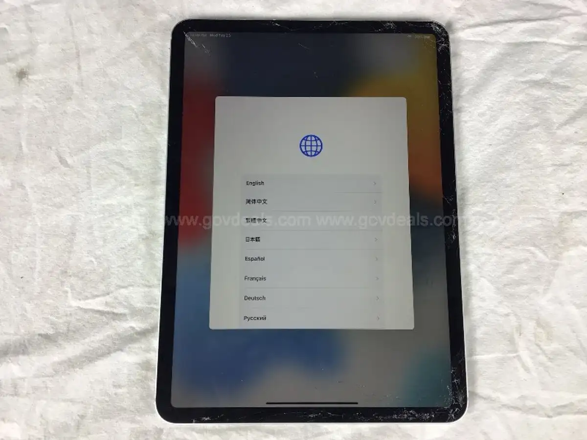 Apple iPad Pro, Model A2013, Cracked/Damaged Screen | GovDeals