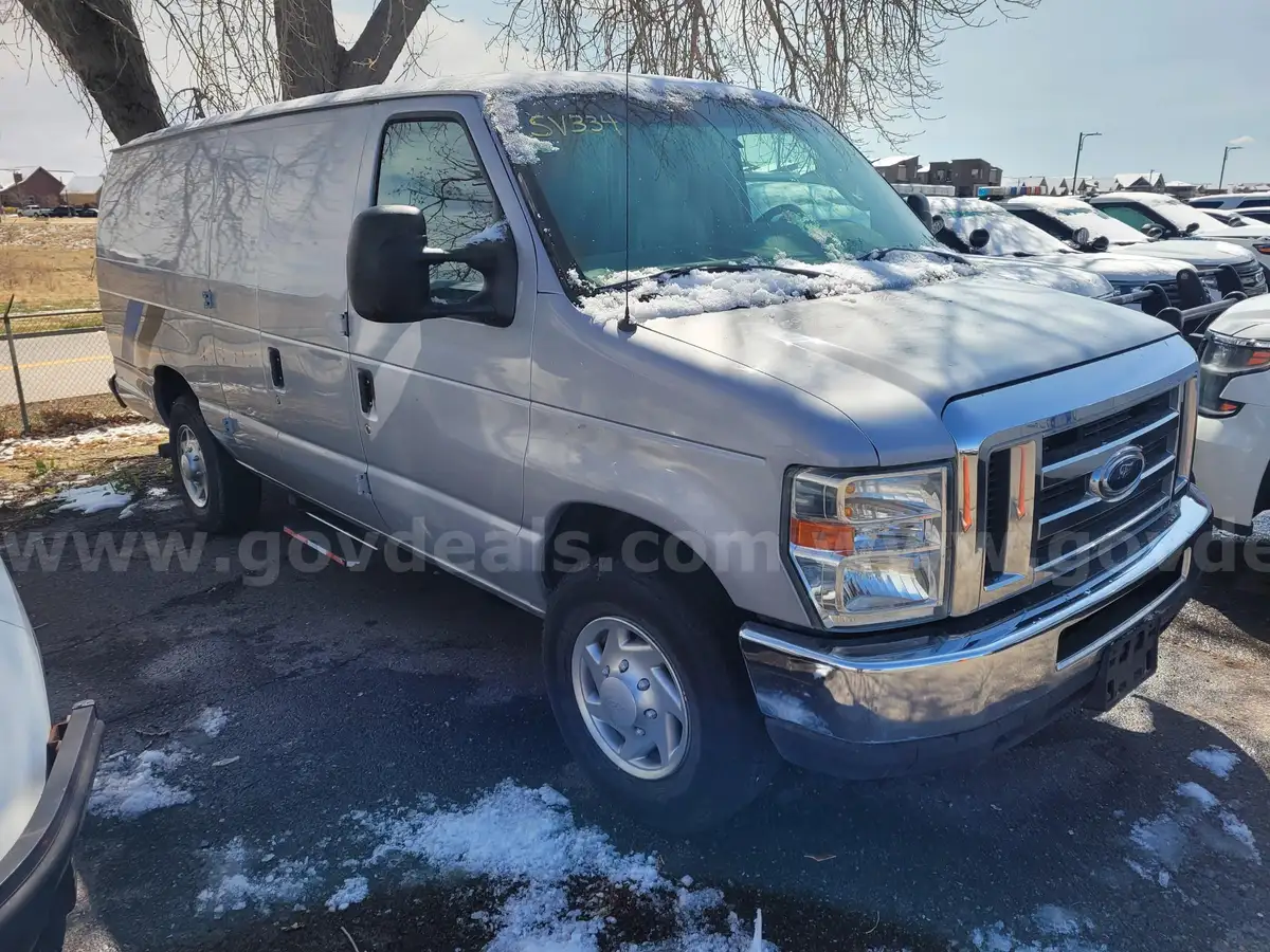 2013 Ford E350 Econoline Cargo Van | GovDeals