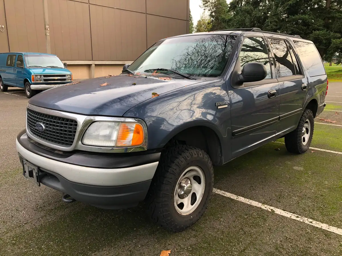 2002 Ford Expedition 4WD 4DR SUV (ID# 31423) (FTL) (23-3420) 085 ...