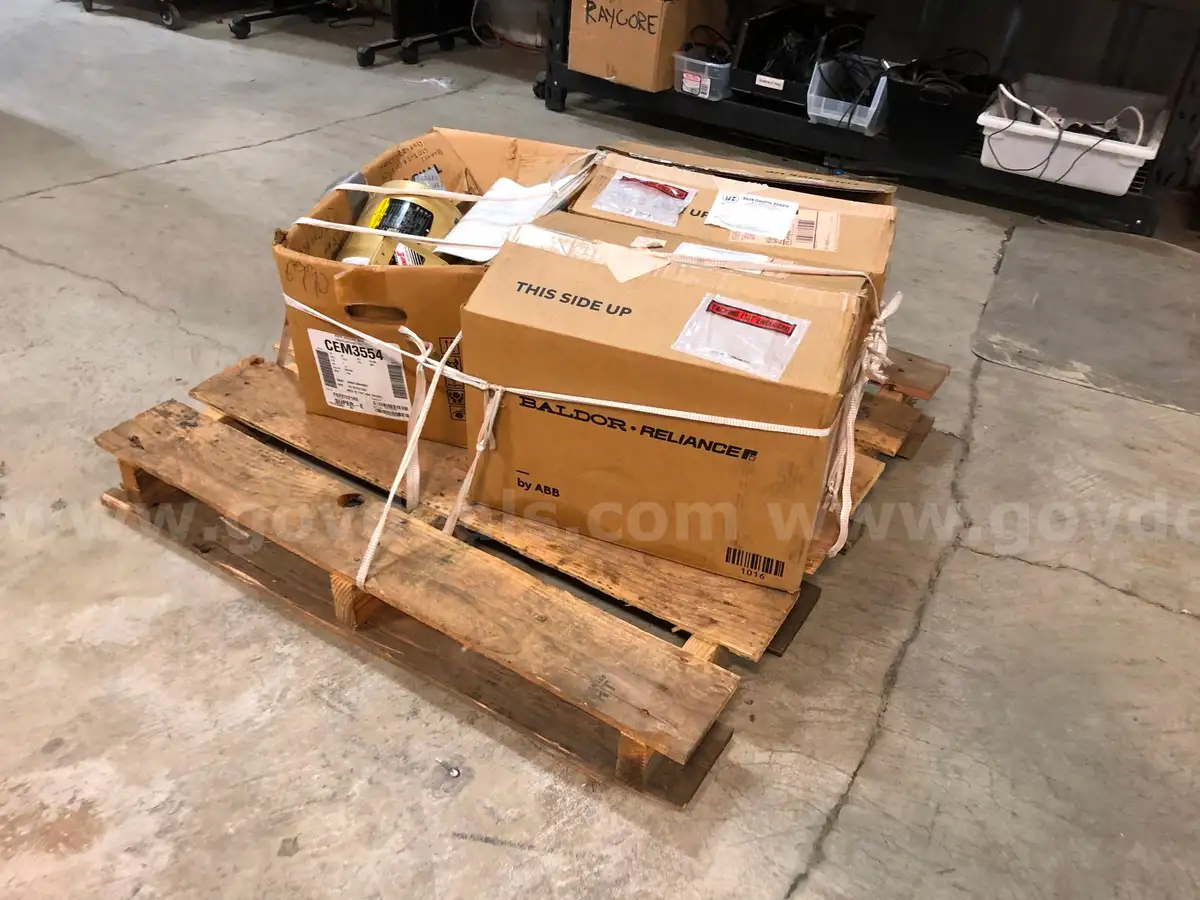 4 Balder Pre-Lube Pump Motors: CEM3554 1.5HP 3PH (ID# 34900) (J03-2L ...