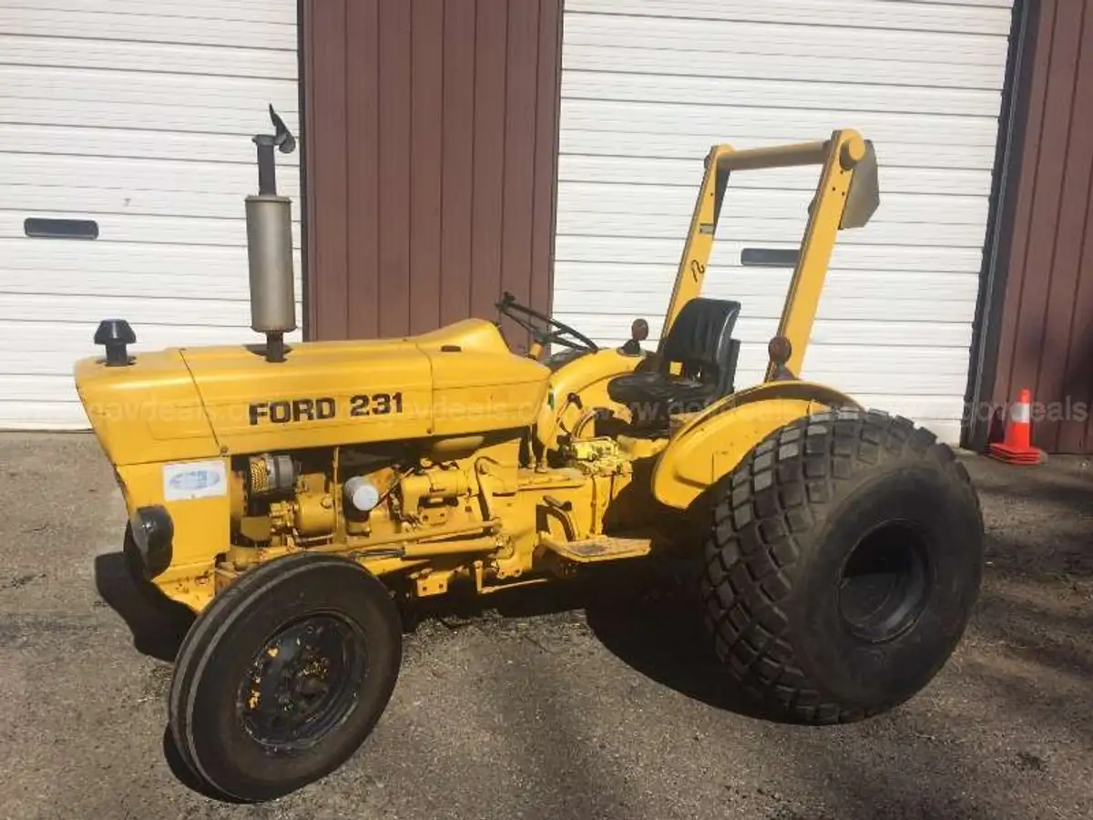 1978 Ford 231 Industrial Tractor | GovDeals