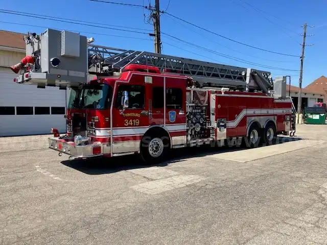 2000 Ferrara Fire/Spartan chassis, w/ RK 104 Ft Aerial bucket, w/ 2250 ...