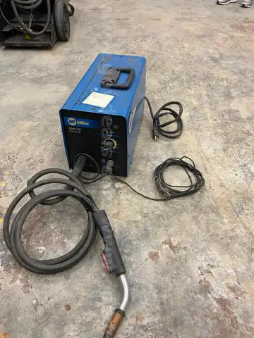 Miller 3045 FC FCAW Wire Feeder | AllSurplus