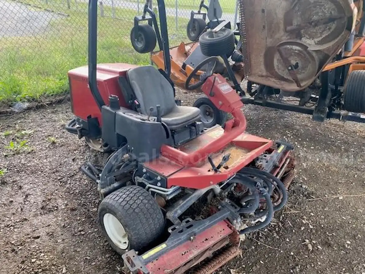Toro Reel Mower 3100-D | AllSurplus