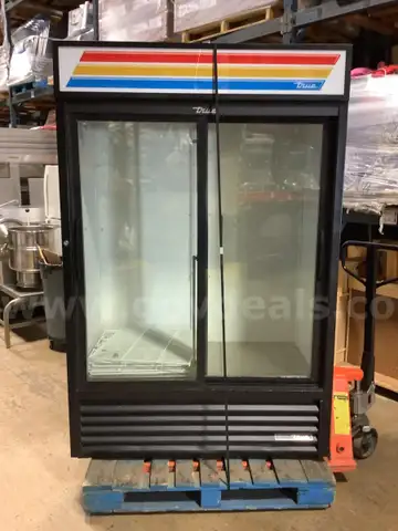 True Refrigerator/Cooler (Double Door) | AllSurplus