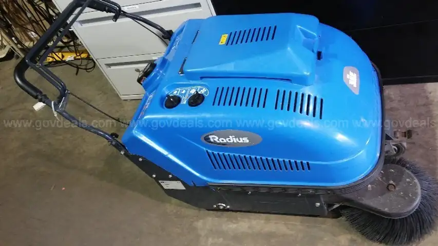 Windsor Radius RWB 34 Self-Propelled Walk Behind Floor Sweeper | GovDeals