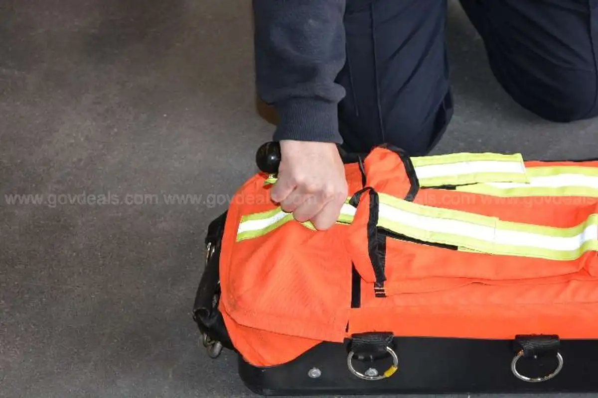 1 Scott RIT pack bag | GovDeals