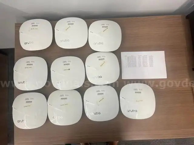 Aruba Access Points AP-205 models with Mounting Brackets | GovDeals