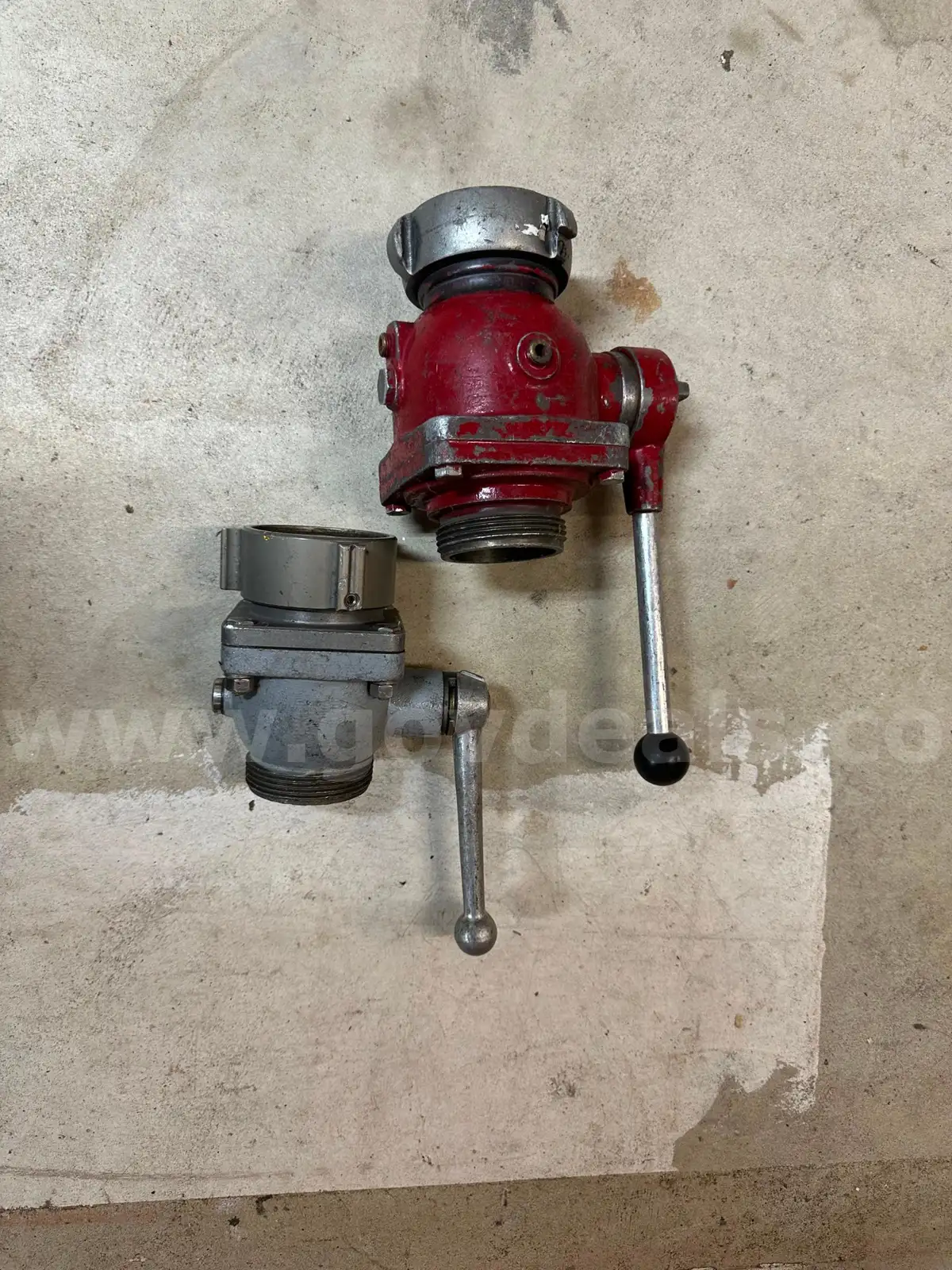 Ball Valves | AllSurplus