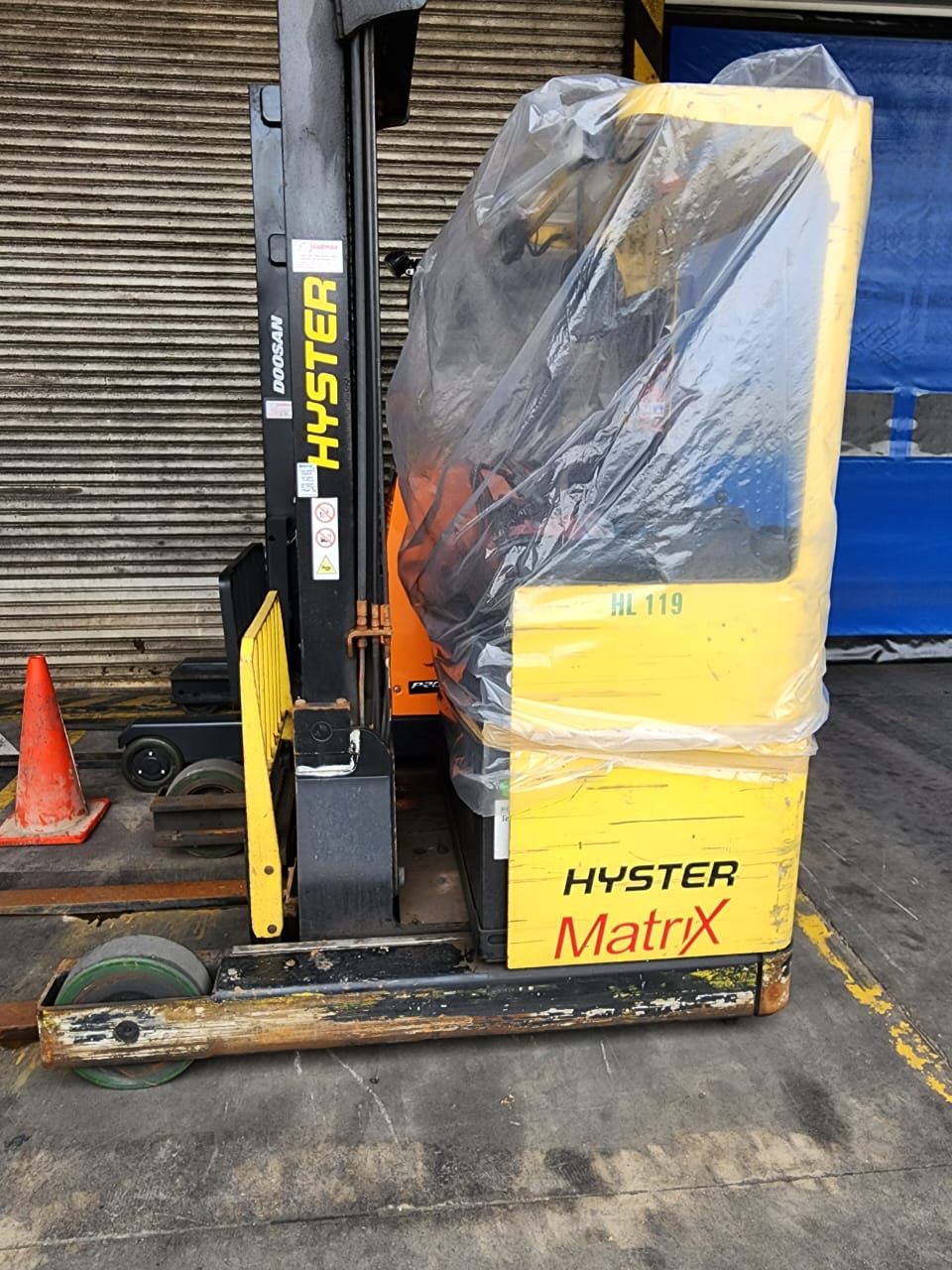 Make an Offer: 2012 Hyster R1.6 Matrix Forklift / Reach Truck, Runner ...